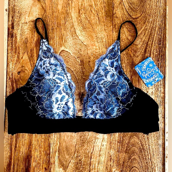 Free People | Intimates & Sleepwear | Free People Lace Bra 34b Blue ...